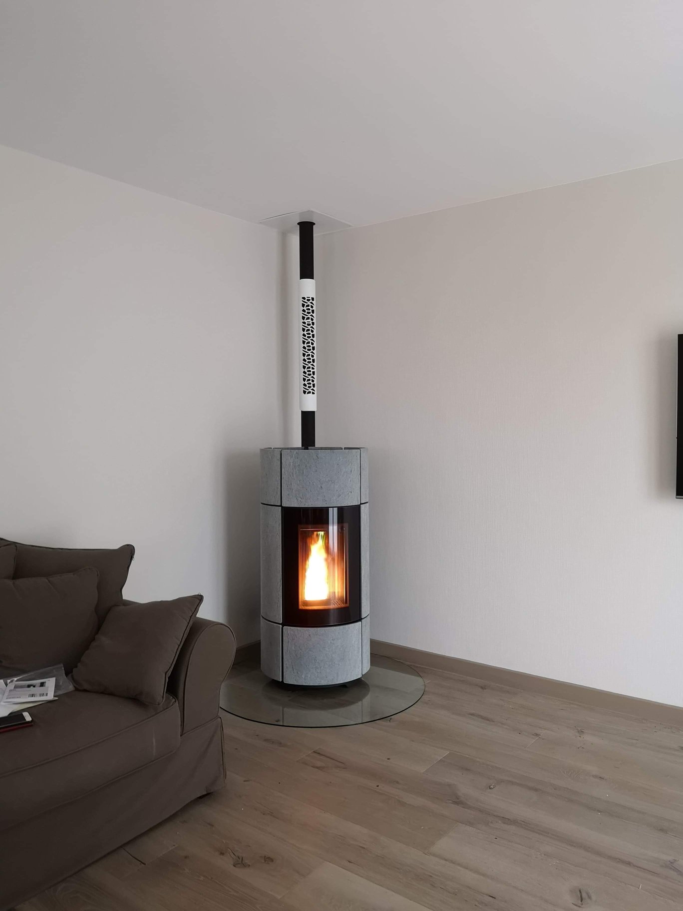 Alliance Feu Design - Poêle à granulés ZEFIRO